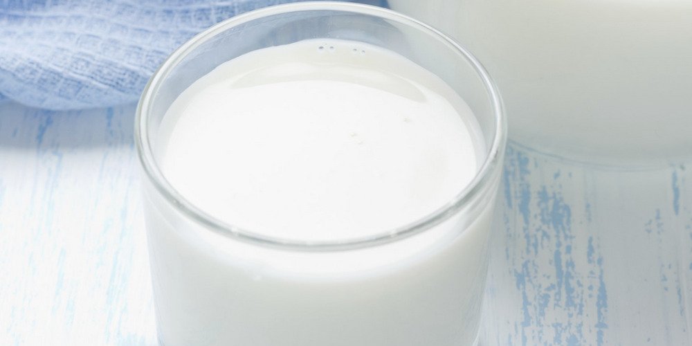 10 Amazing Goat Milk Benefits - Healthy Food Log